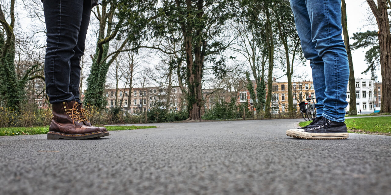 Handling Political Divisions in a Digital Age - Jason Thacker